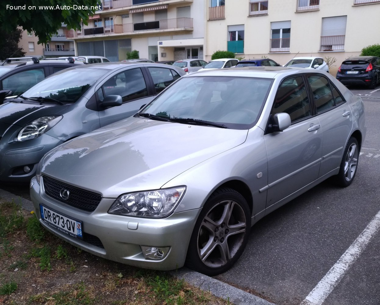 1999 Lexus IS I (XE10) | Technische Daten, Verbrauch, Maße