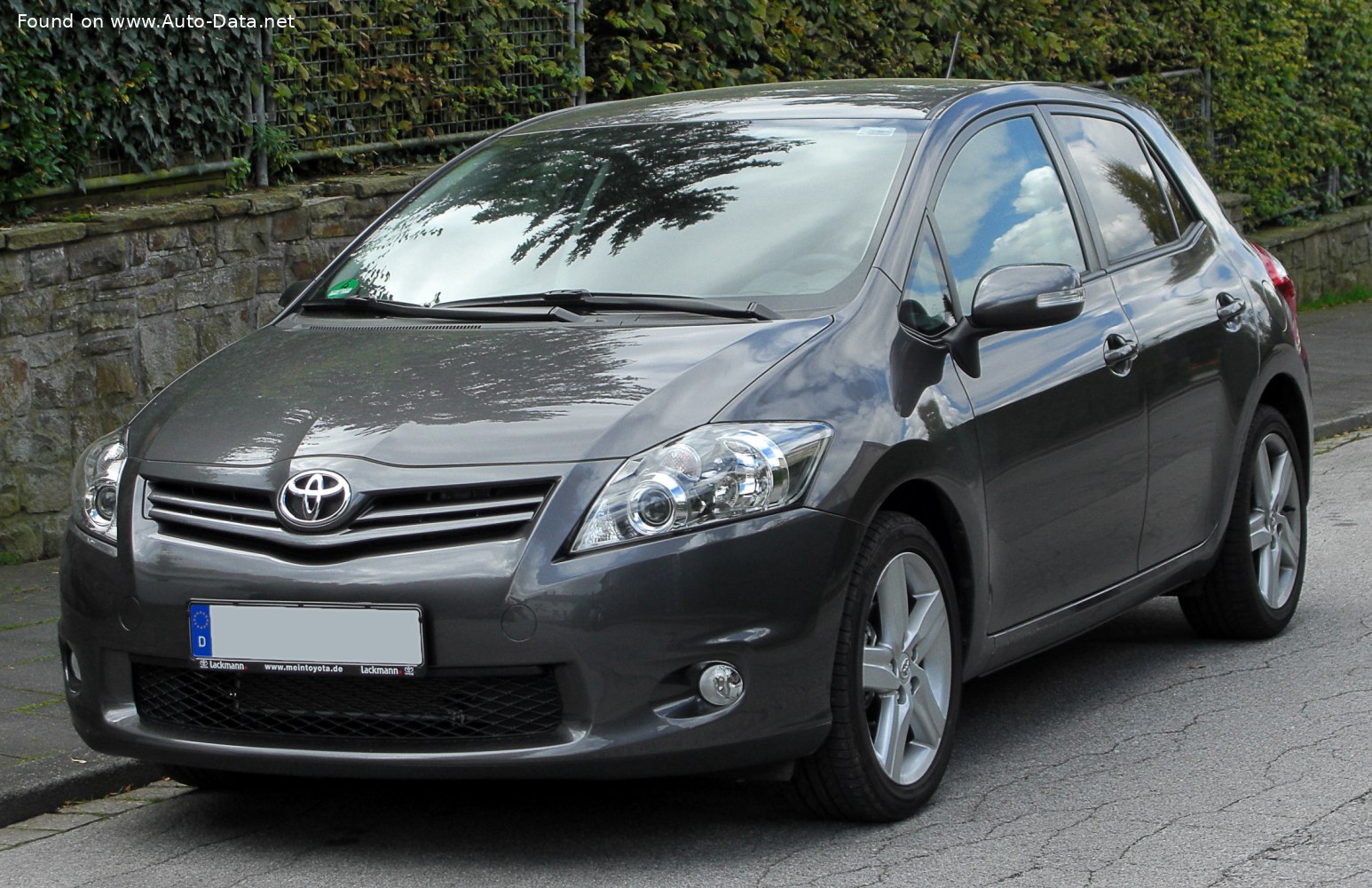 2010 Toyota Auris (facelift 2010) | Teknik özellikler, Yakıt tüketimi ...