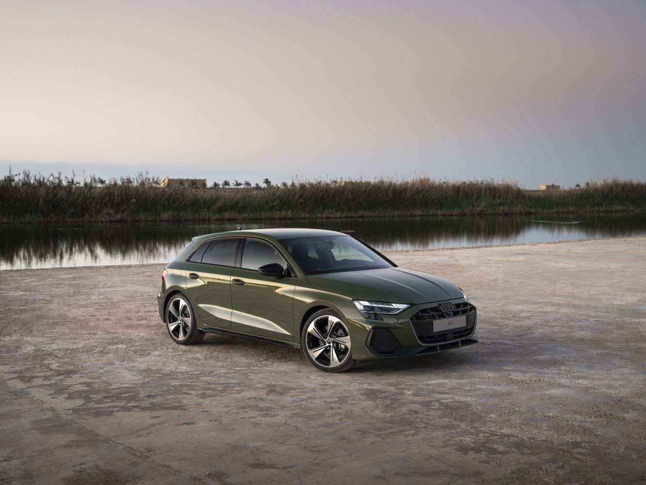 Audi A3 Sportback 8Y Facelift 2024 40 TFSI 204 Hv Quattro S Tronic