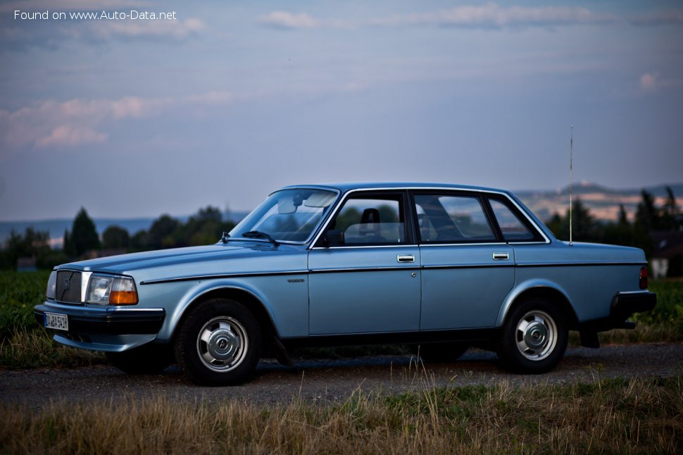 1978 Volvo 260 (P262,P264) 2.7 (148 Hp) | Technical specs, data, fuel ...