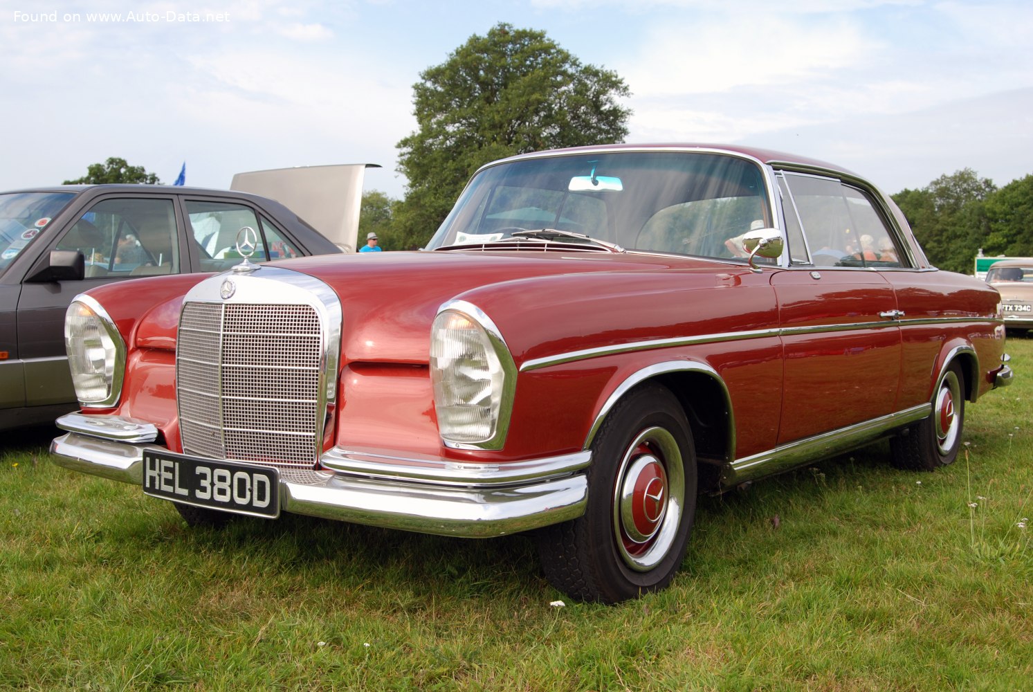 1965 Mercedes-Benz W111 Coupe 250 SE (150 KM) | Dane techniczne ...